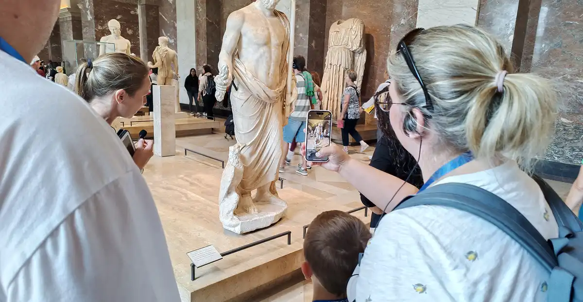 Louvre Museum & Mona Lisa Private Guided Tour of Masterpieces - Raphael ...